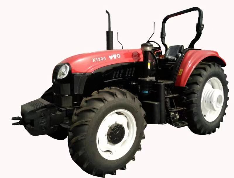 130hp Four Wheel Drive Tractor , 2300r/Min Wheel Horse Lawn Tractor